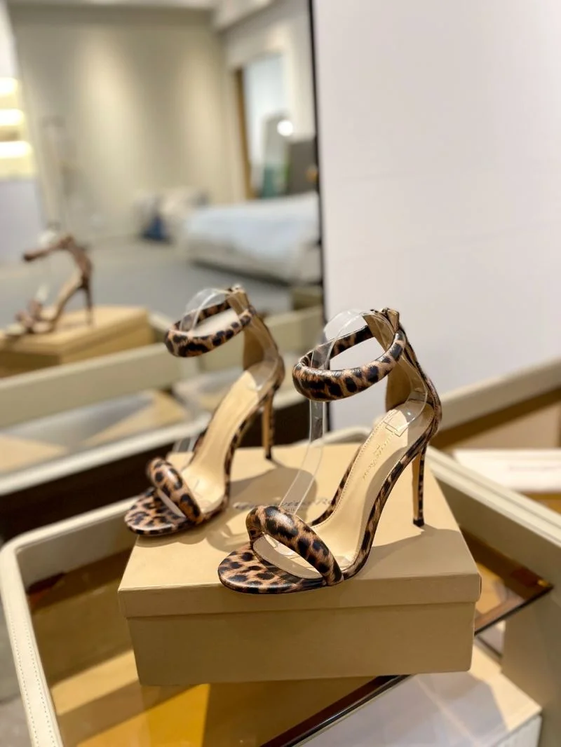 Affordable Gianvito Rossi Sandals