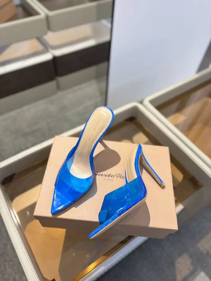 Legit Gianvito Rossi Sandals