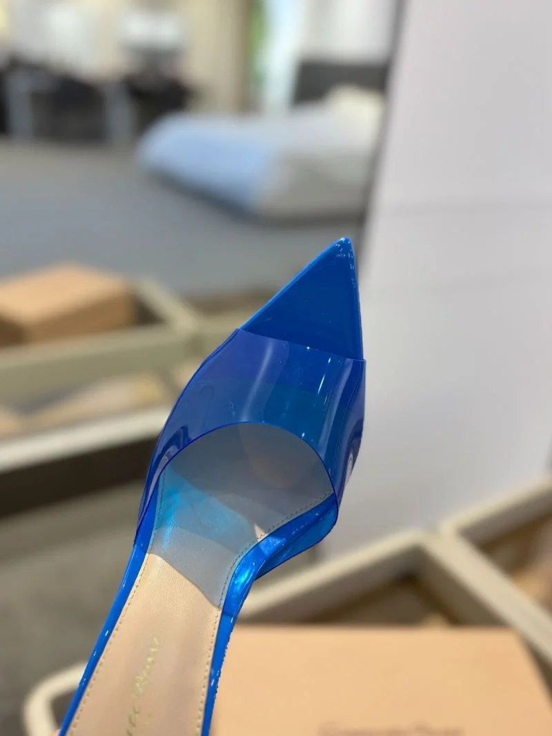 Legit Gianvito Rossi Sandals