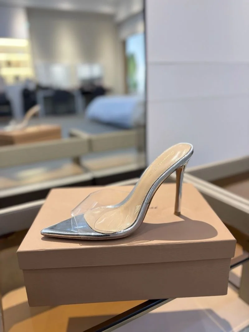 Gianvito Rossi Sandals