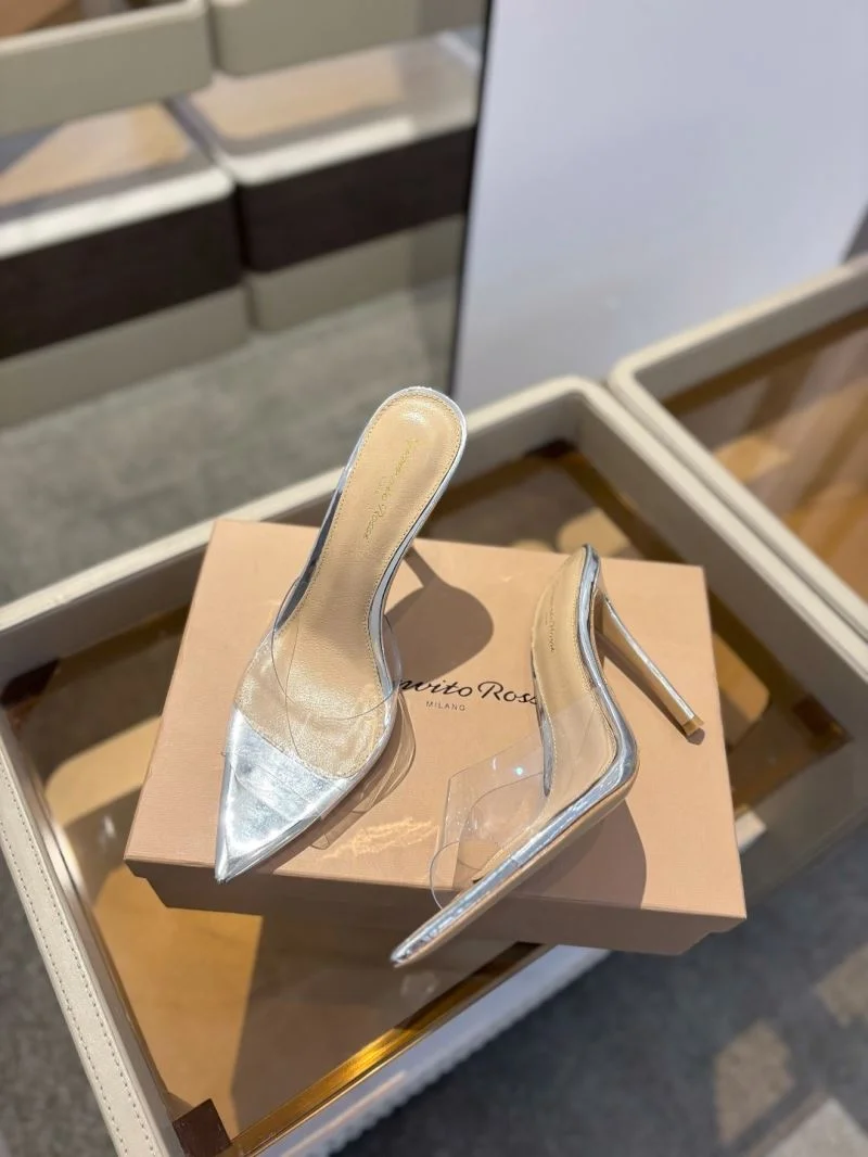 Bargain Gianvito Rossi Sandals