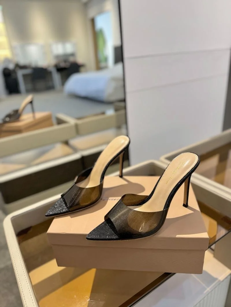 Real Gianvito Rossi Sandals