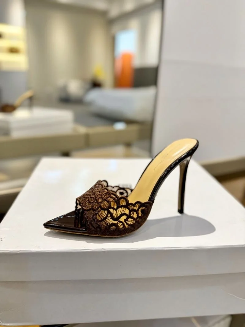 Gianvito Rossi Sandals
