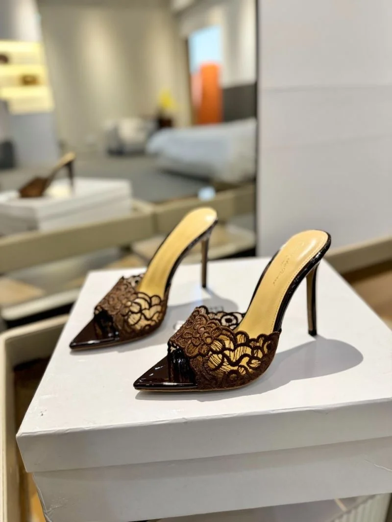Factory-made Gianvito Rossi Sandals