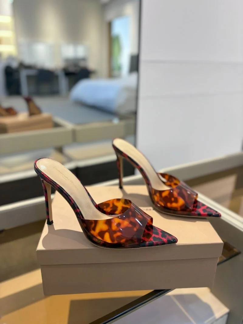 Factory-made Gianvito Rossi Sandals