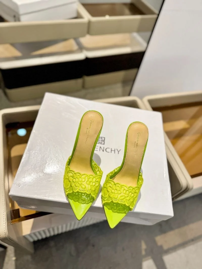 Factory-made Gianvito Rossi Sandals