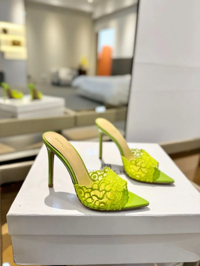 Factory-made Gianvito Rossi Sandals