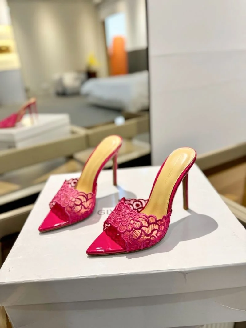 Real Gianvito Rossi Sandals