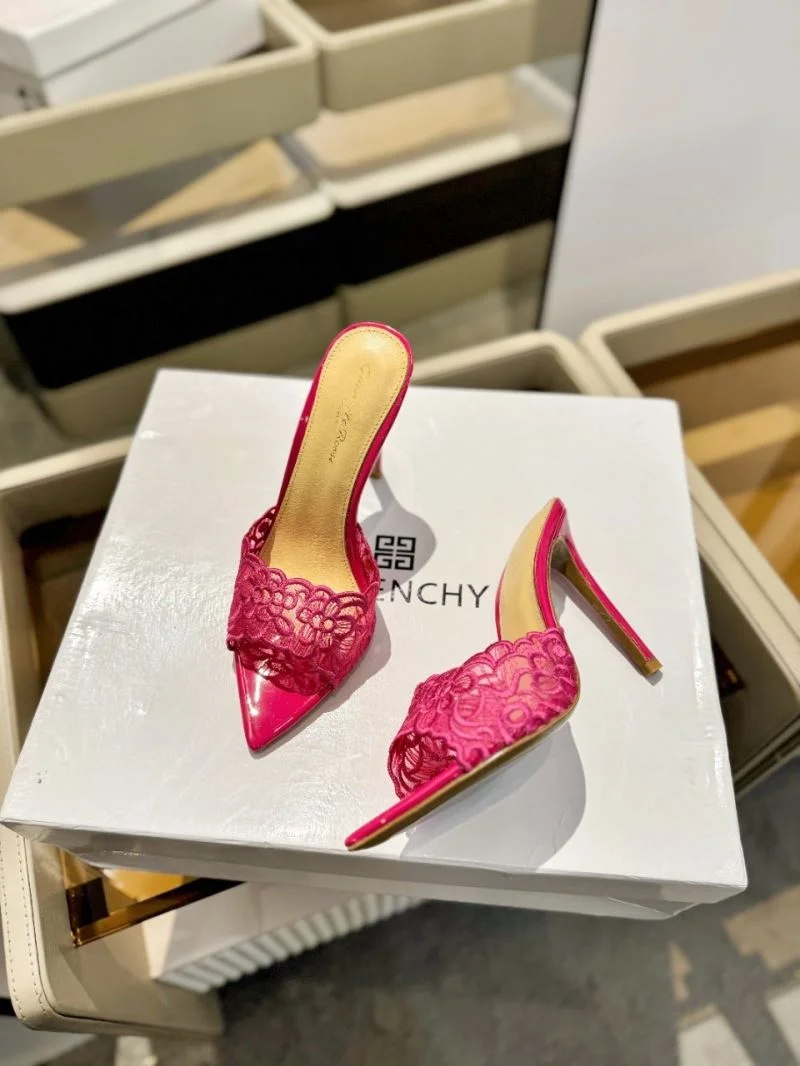 Real Gianvito Rossi Sandals