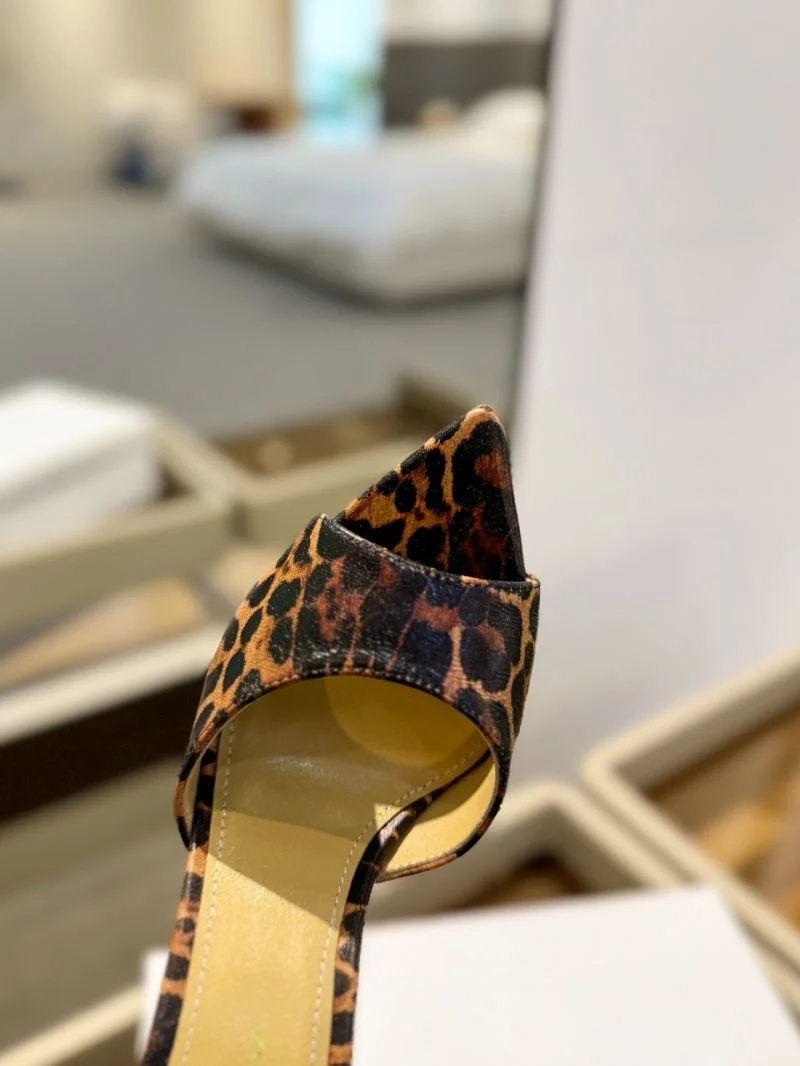 Genuine Gianvito Rossi Sandals