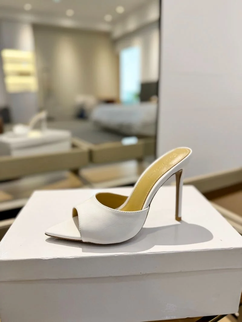 Gianvito Rossi Sandals