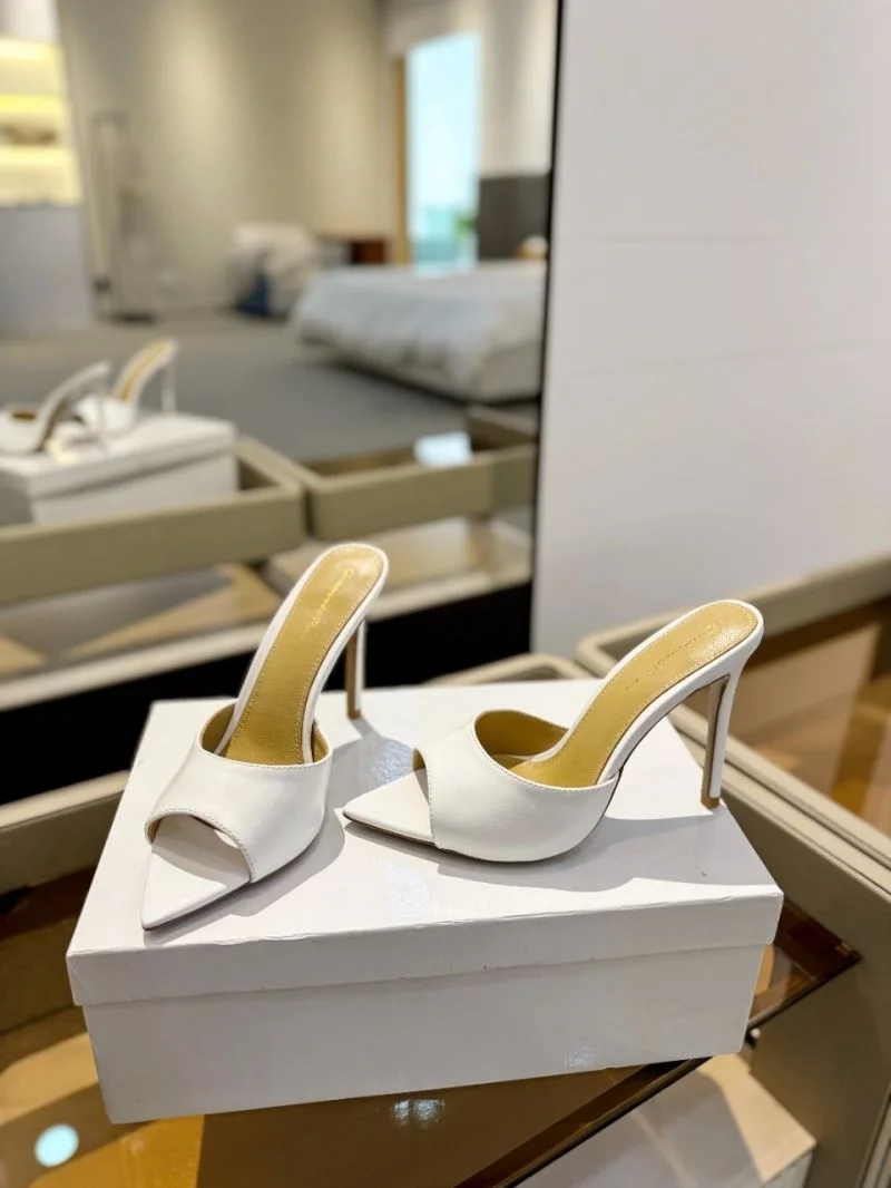 Low-cost Gianvito Rossi Sandals