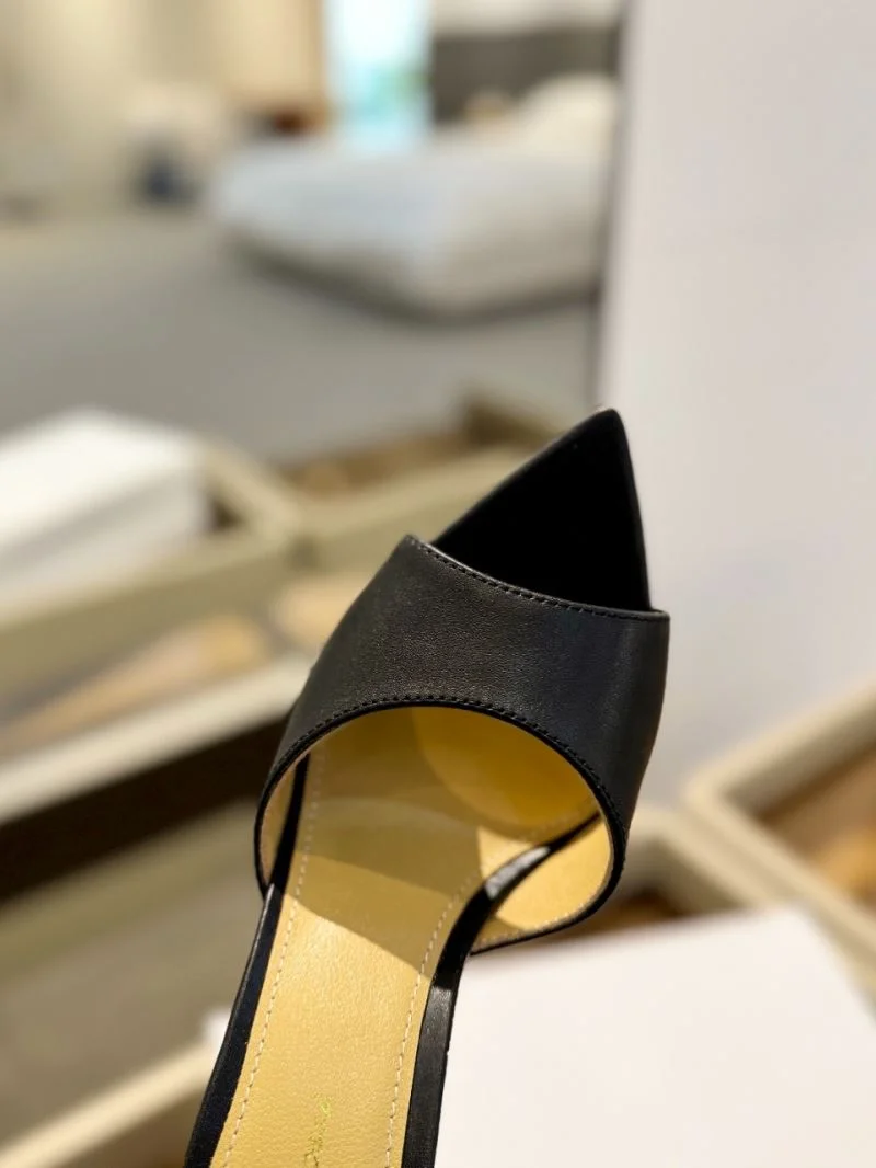 Reasonably priced Gianvito Rossi Sandals