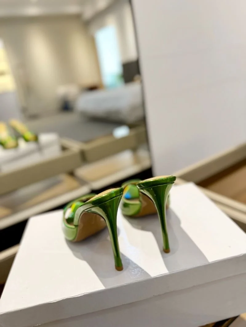 Value-priced Gianvito Rossi Sandals