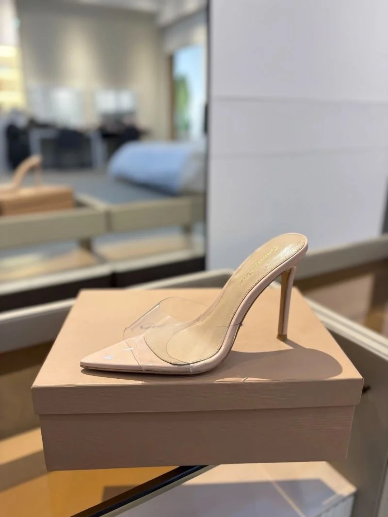 Gianvito Rossi Sandals
