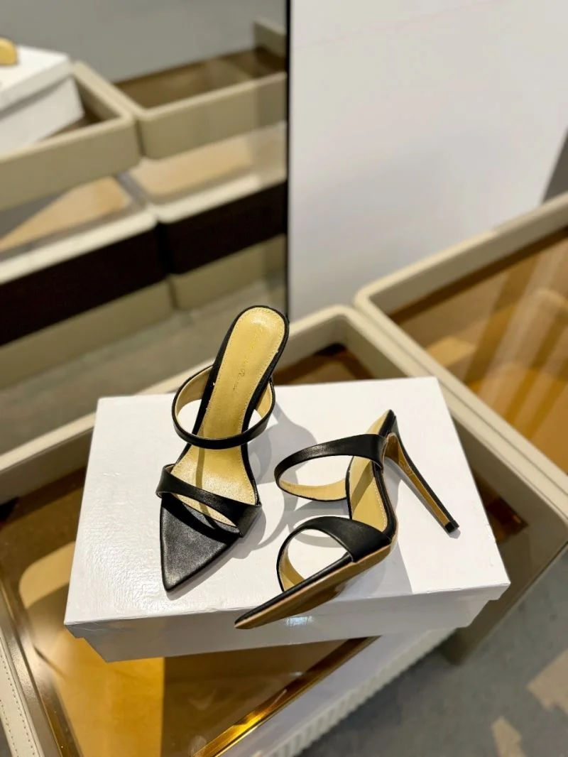 Genuine Gianvito Rossi Sandals