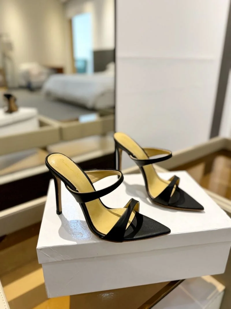 Genuine Gianvito Rossi Sandals