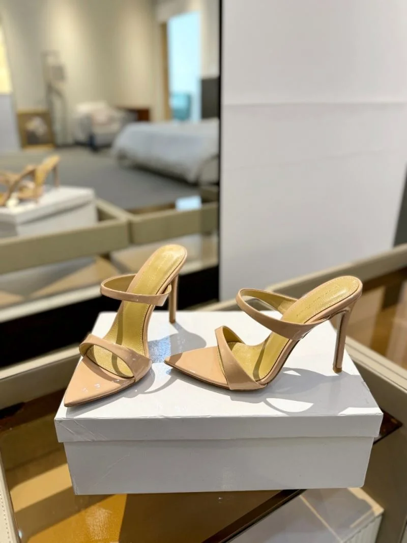 Genuine Gianvito Rossi Sandals