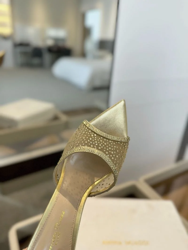 Official Gianvito Rossi Sandals