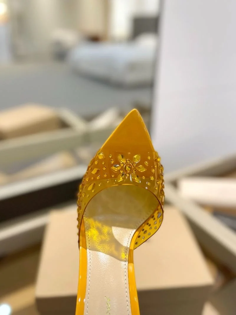 Indistinguishable Gianvito Rossi Sandals