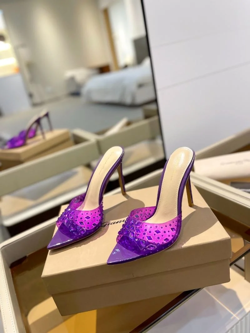 Precise copy Gianvito Rossi Sandals