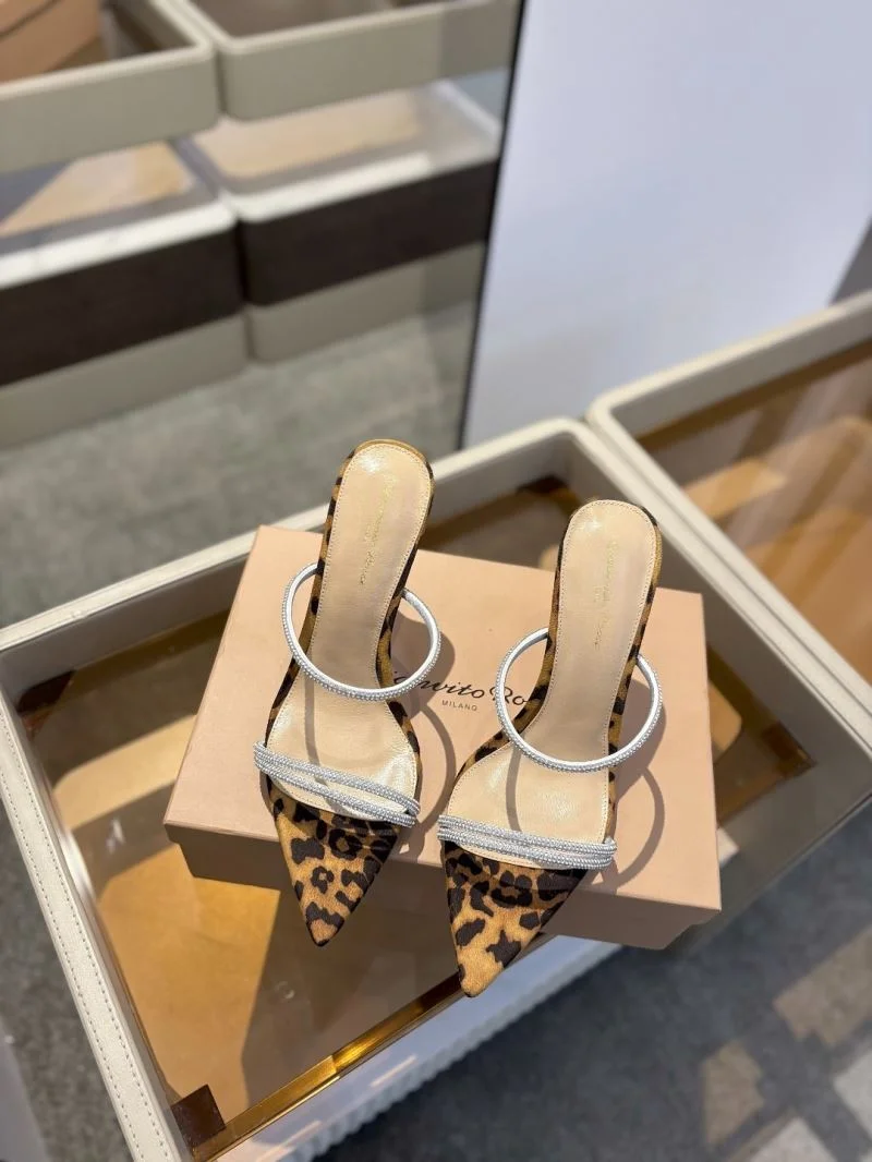 High accuracy Gianvito Rossi Sandals