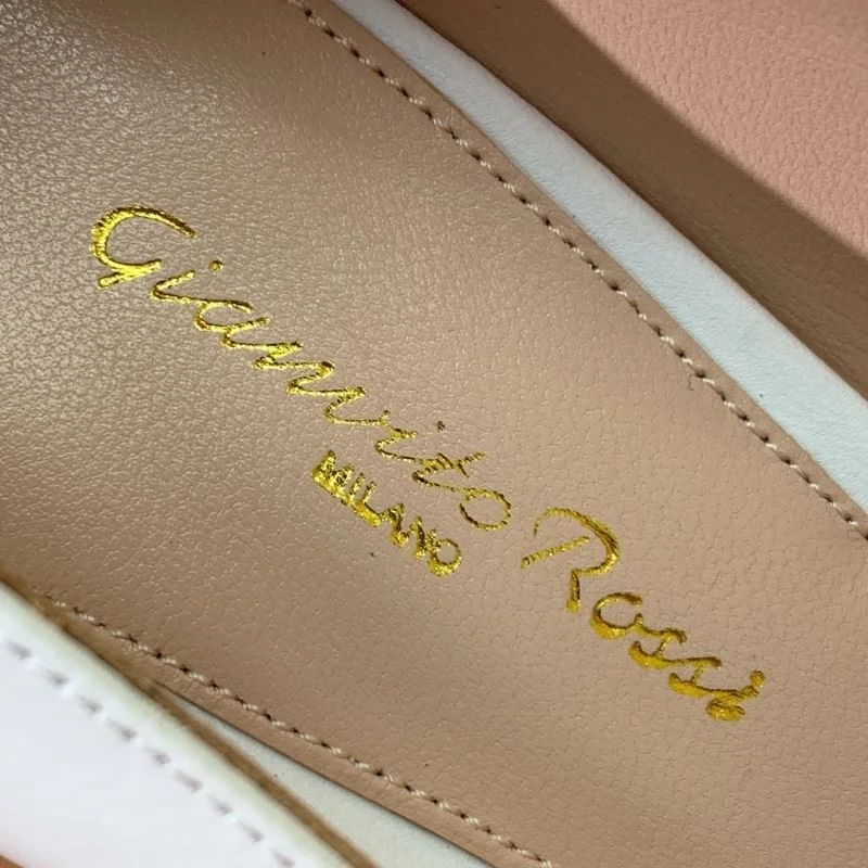 OEM Gianvito Rossi Shoes