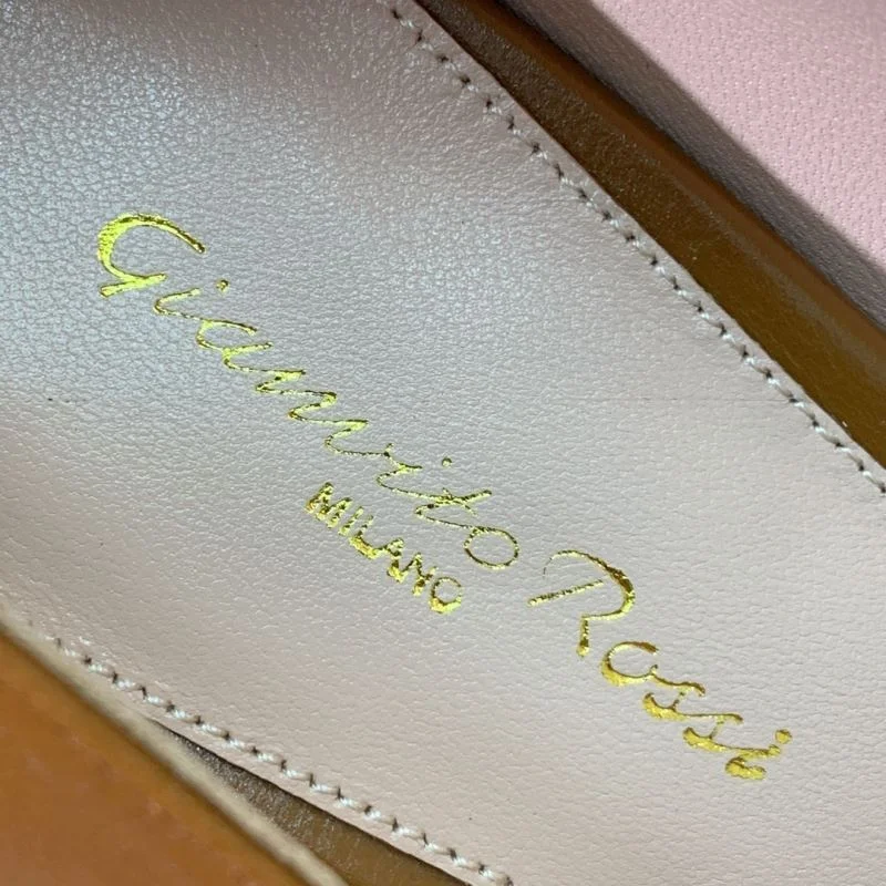 Bargain Gianvito Rossi Shoes