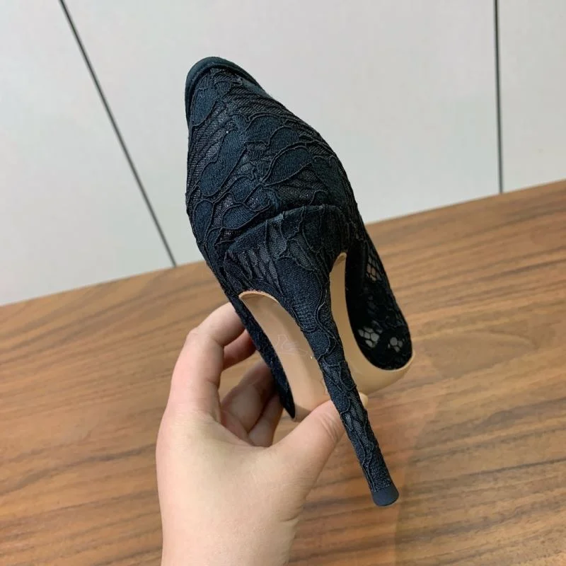 Bargain Gianvito Rossi Shoes