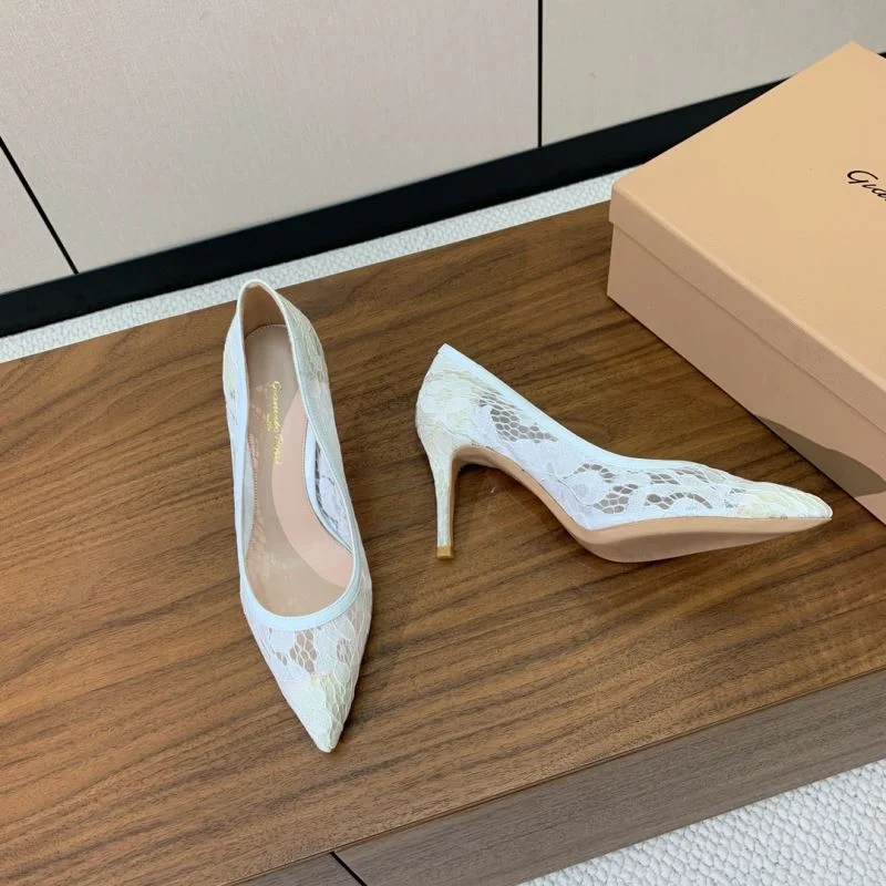 Inexpensive Gianvito Rossi Shoes