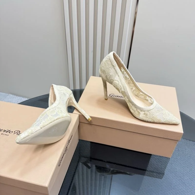 Exact replica Gianvito Rossi Shoes