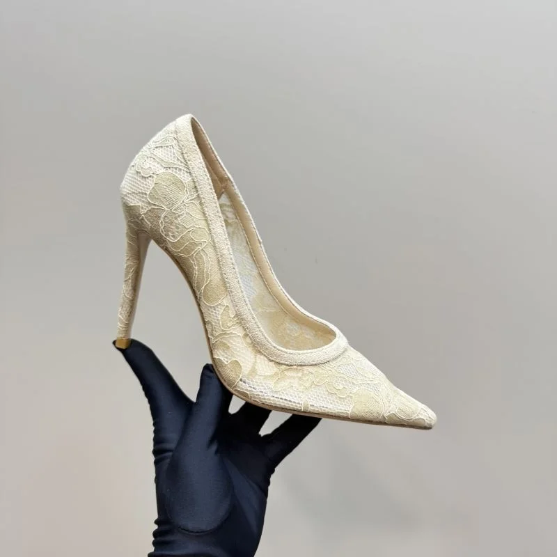 Exact replica Gianvito Rossi Shoes