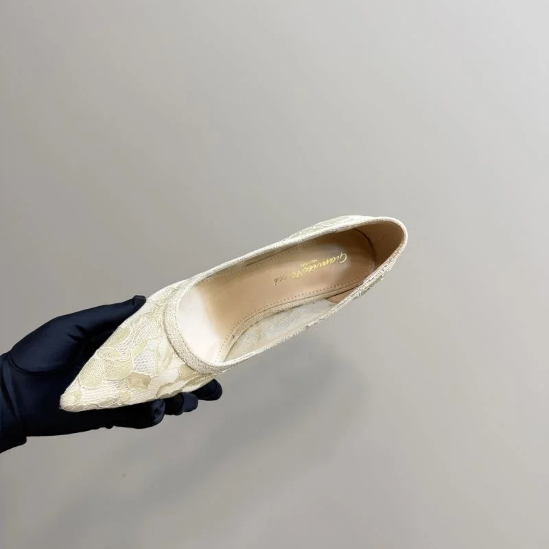Exact replica Gianvito Rossi Shoes