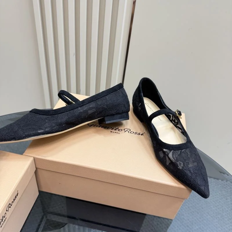 Bargain Gianvito Rossi Shoes