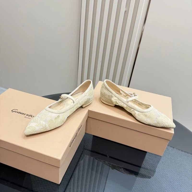 Discounted Gianvito Rossi Shoes