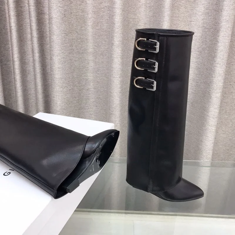 Bargain Givenchy Boots