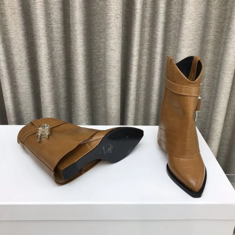 Low-cost Givenchy Boots
