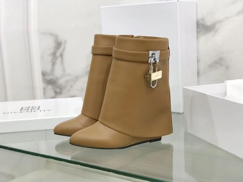 Discounted Givenchy Boots