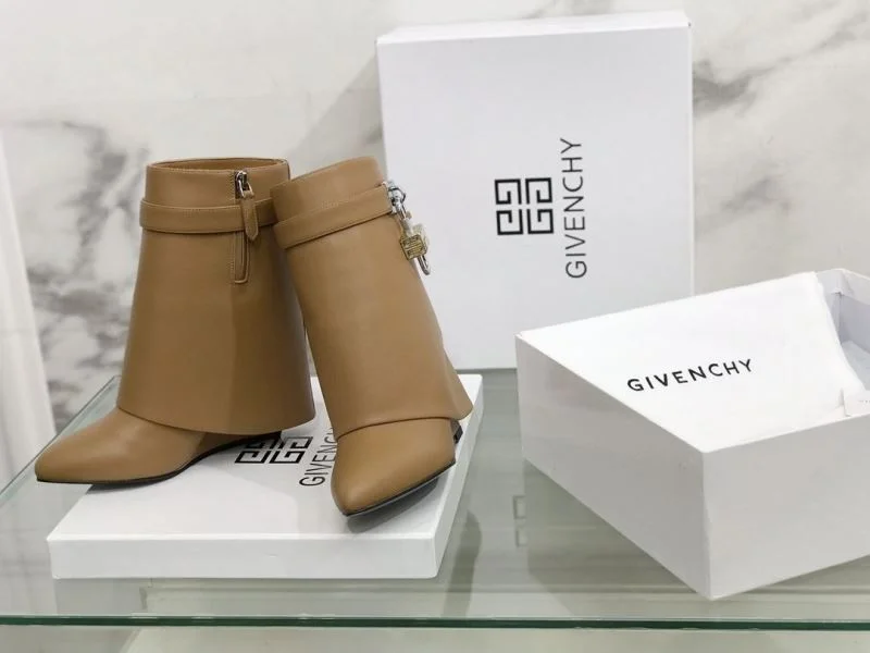 Discounted Givenchy Boots