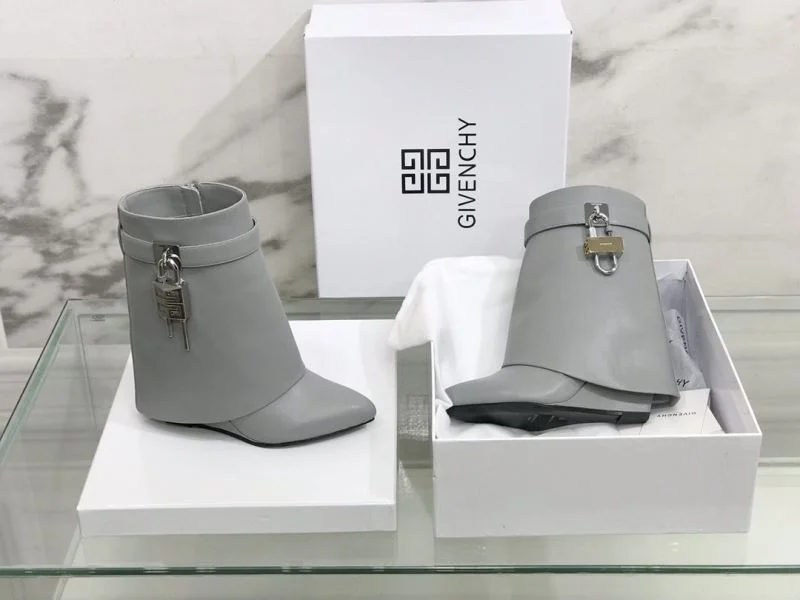 Exact replica Givenchy Boots