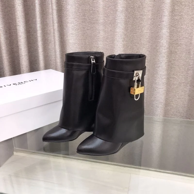 Economical Givenchy Boots