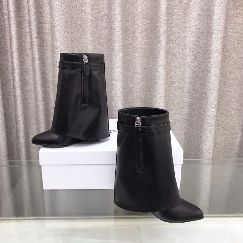 Economical Givenchy Boots
