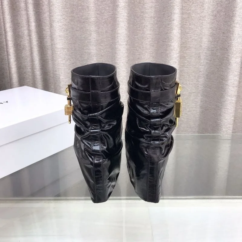 Inexpensive Givenchy Boots