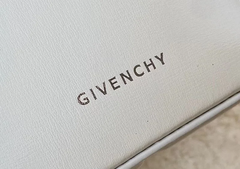 Bargain Givenchy Bucket Bags