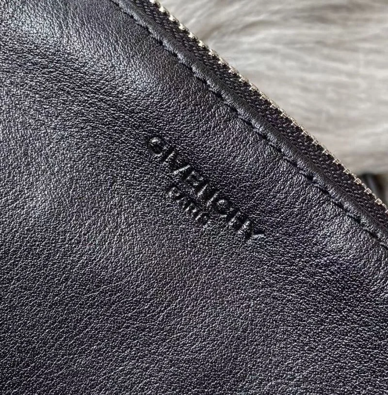 Perfect replica Givenchy Clutch Bags