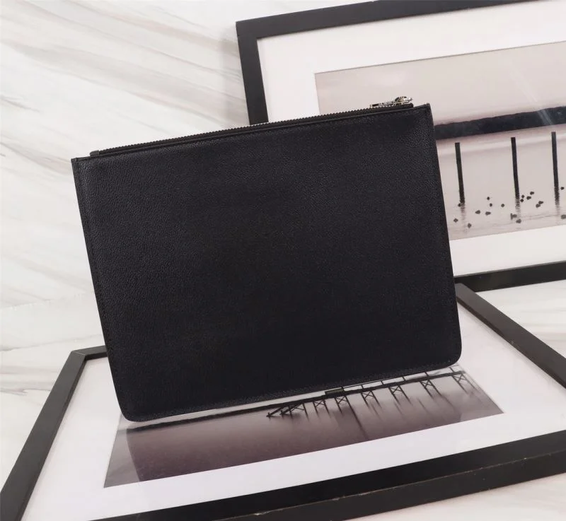 Discounted Givenchy Clutch Bags