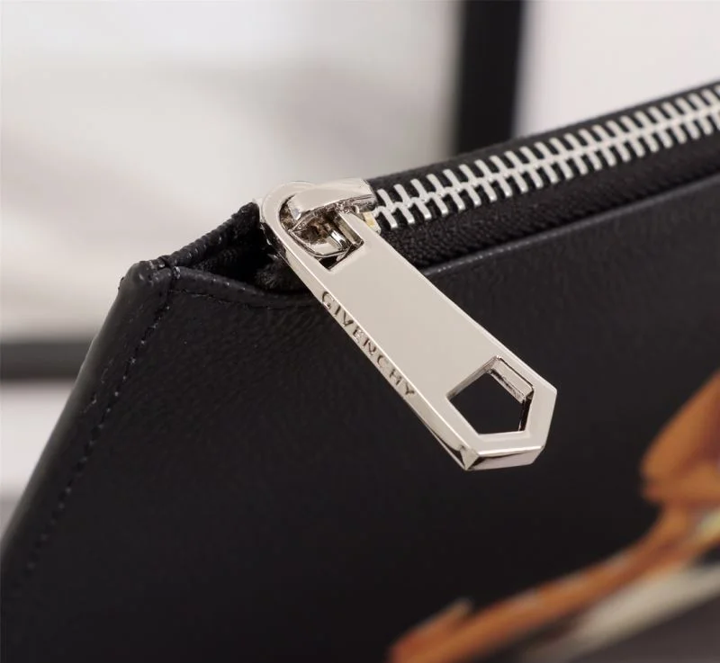 Discounted Givenchy Clutch Bags