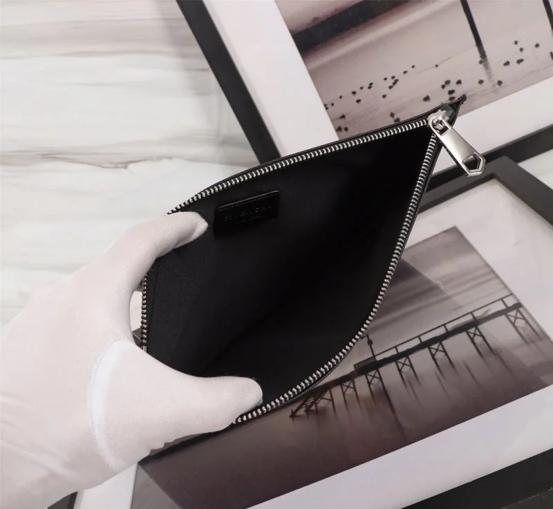 Discounted Givenchy Clutch Bags