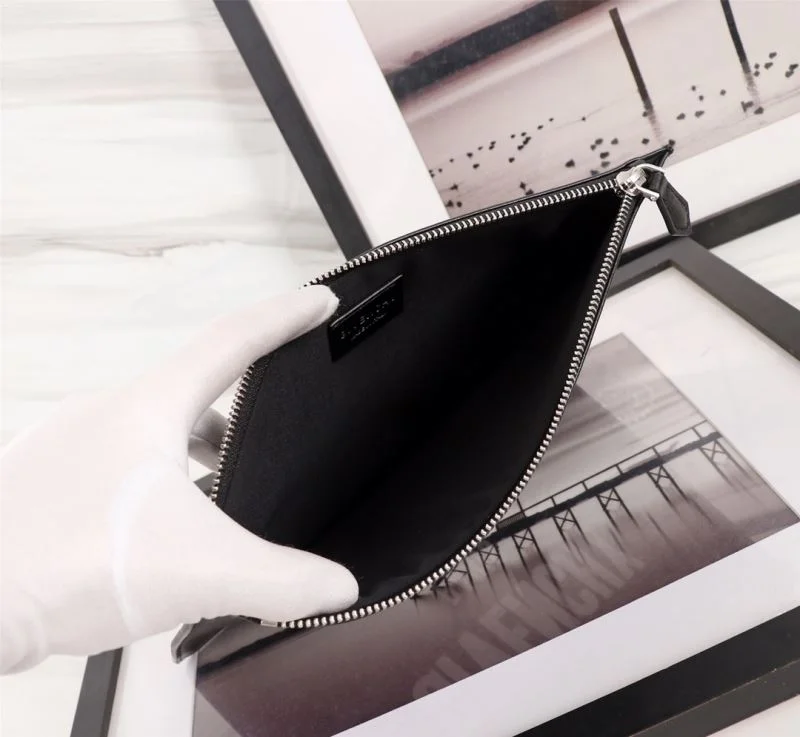 Reasonably priced Givenchy Clutch Bags