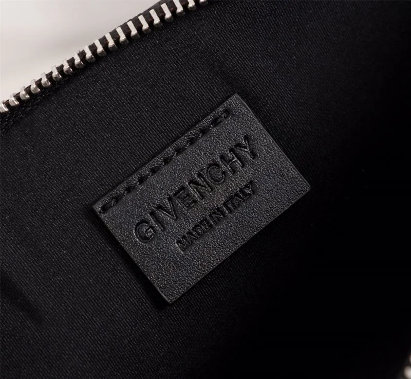 Reasonably priced Givenchy Clutch Bags